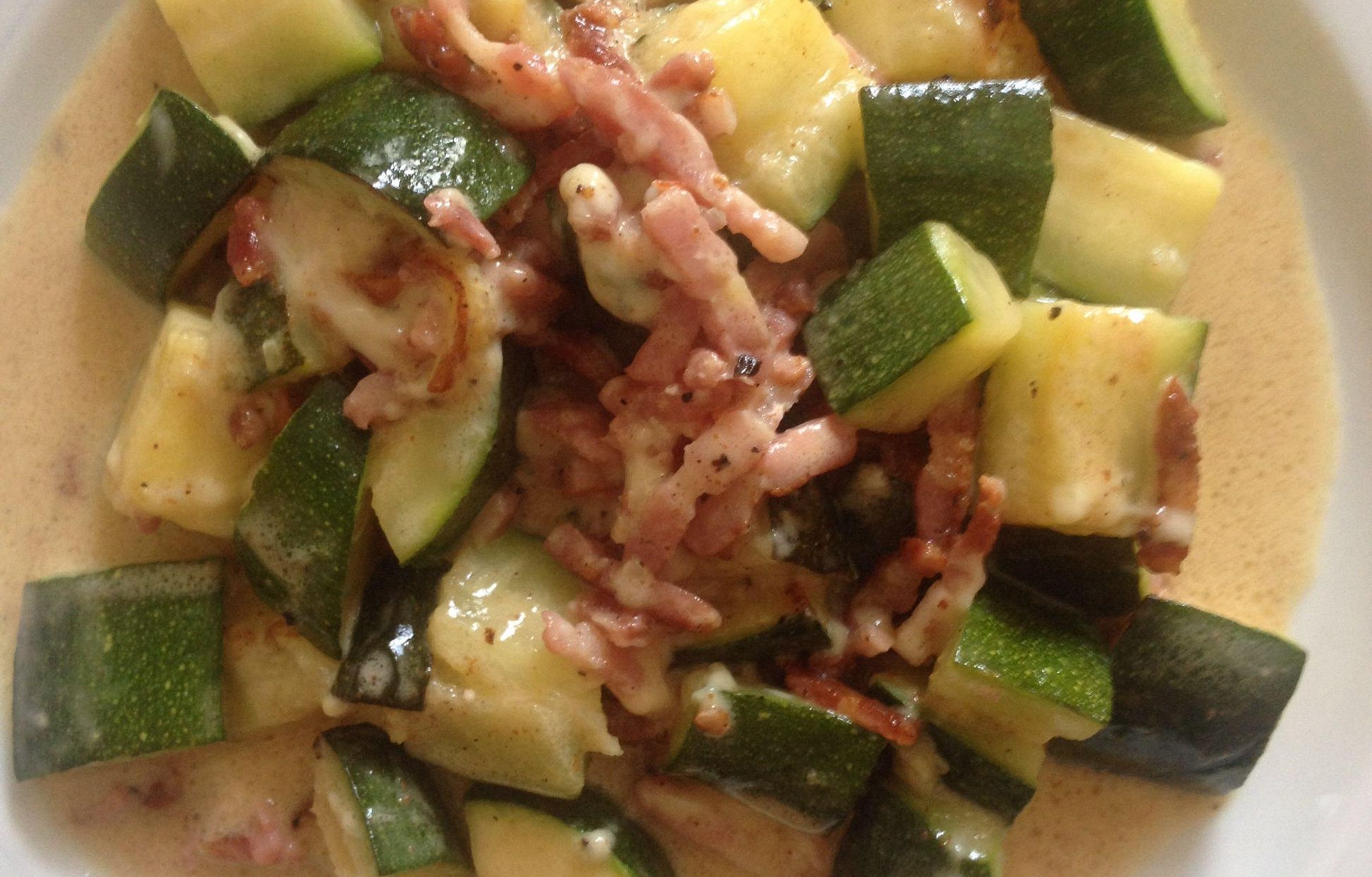 Poêlée de courgette : Recette de Poêlée de courgette - Marmiton