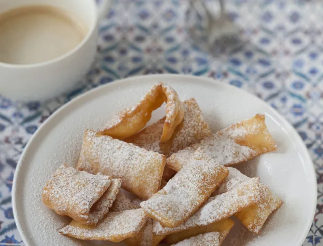 Bugnes de Lyon : recette de Bugnes de Lyon