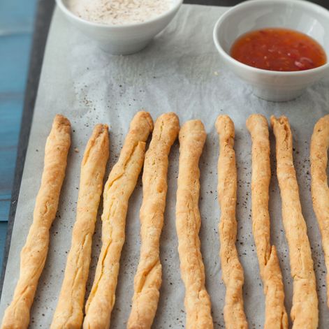 Bâtonnets de fromage croustillants (breadsticks au fromage) : Recette ...