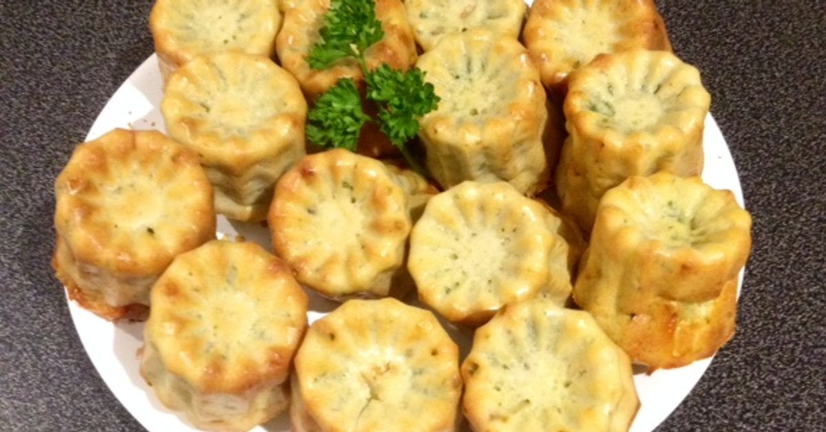 Mini cannelés roquefort et pignons : recette de Mini cannelés roquefort ...