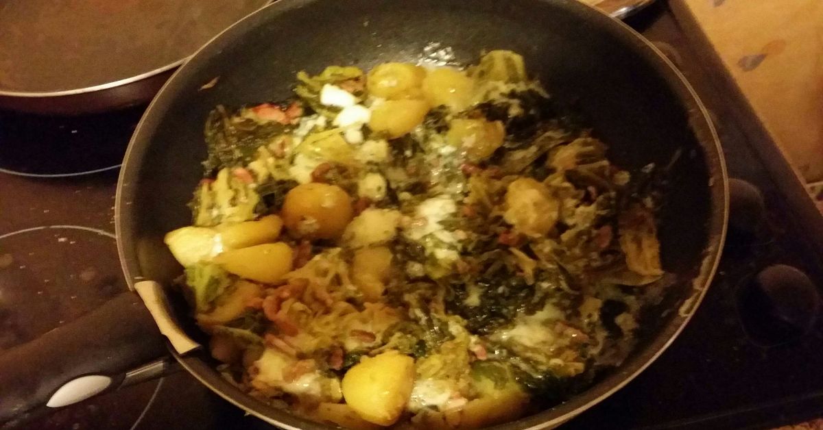 Potée de choux vert pommes de terre et roquefort : recette de Potée de ...