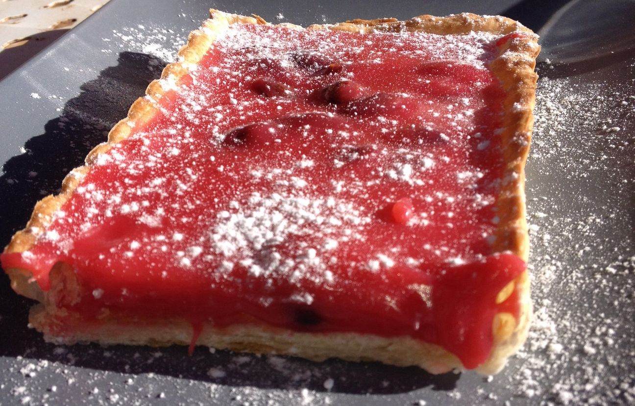 Tarte aux pralines rapide : Recette de Tarte aux pralines rapide - Marmiton