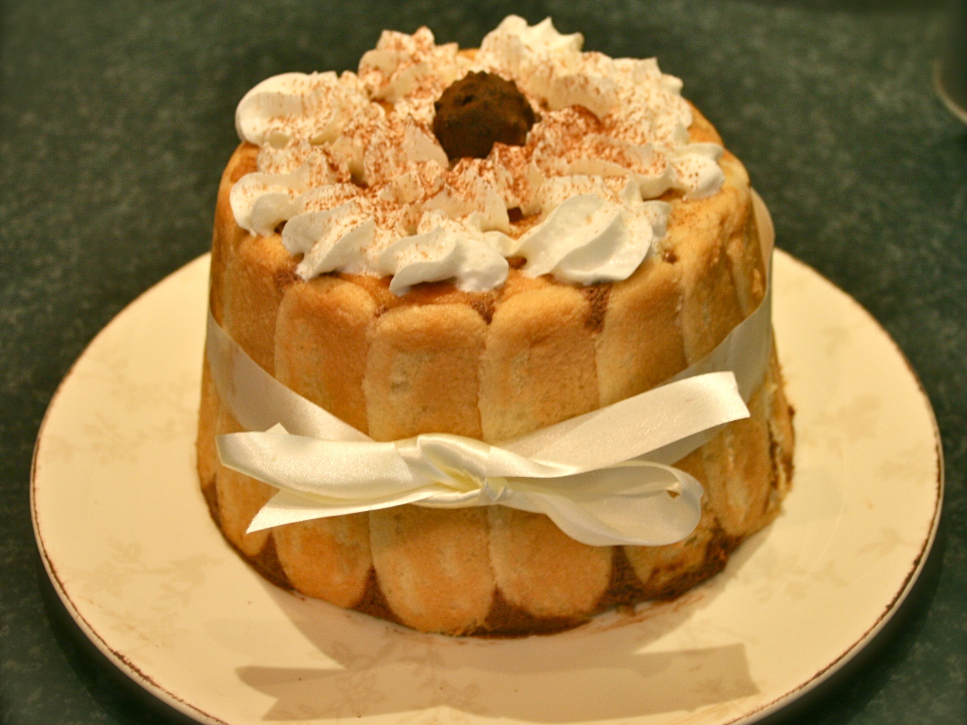 Charlotte poires, chocolat et marrons : Recette de Charlotte poires ...