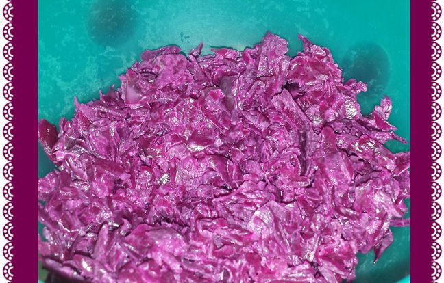 Chou rouge en salade : Recette de Chou rouge en salade - Marmiton