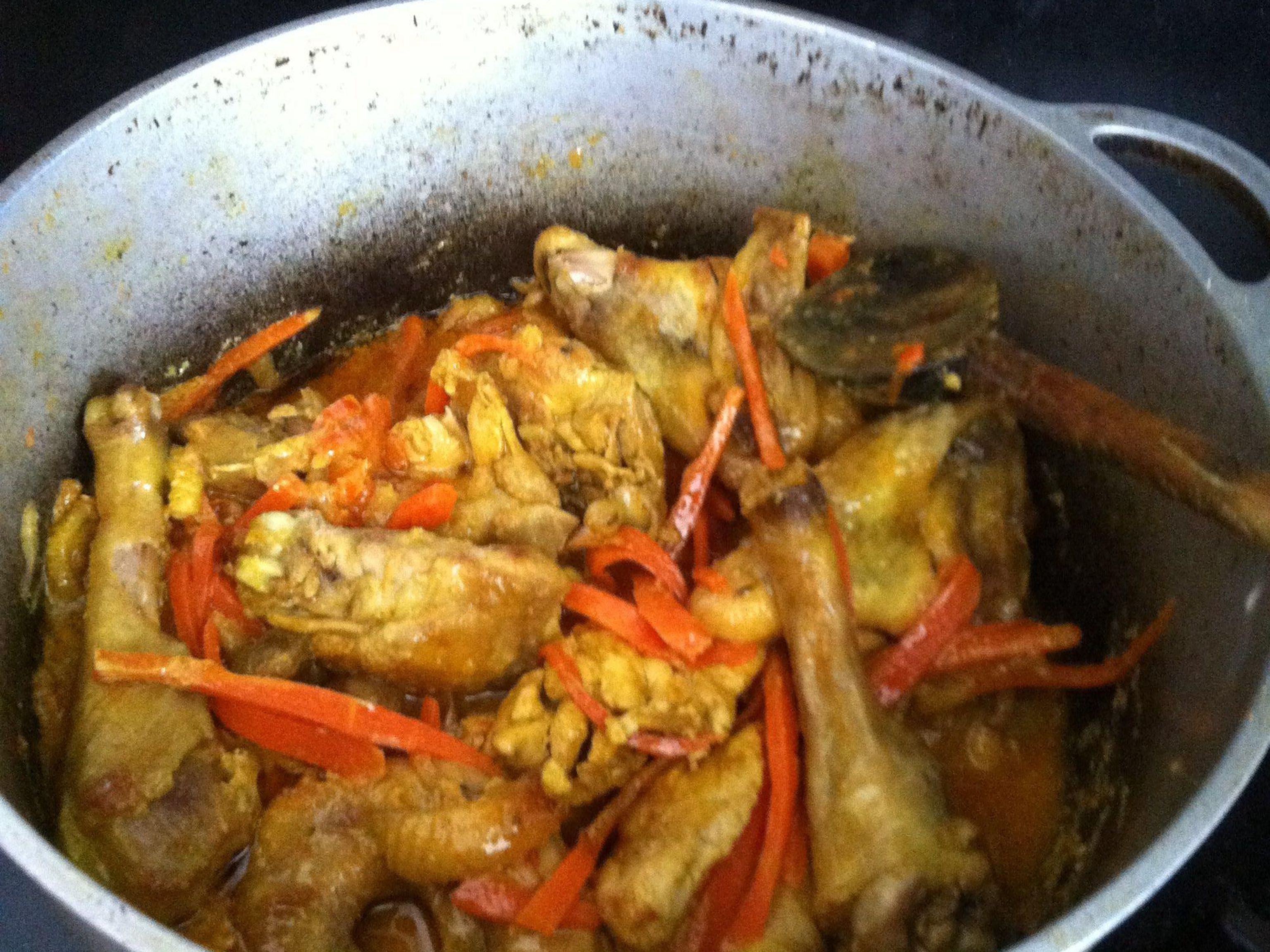 Pintade exotique : Recette de Pintade exotique - Marmiton