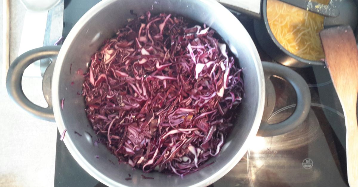 CHOU ROUGE CUIT : recette de CHOU ROUGE CUIT