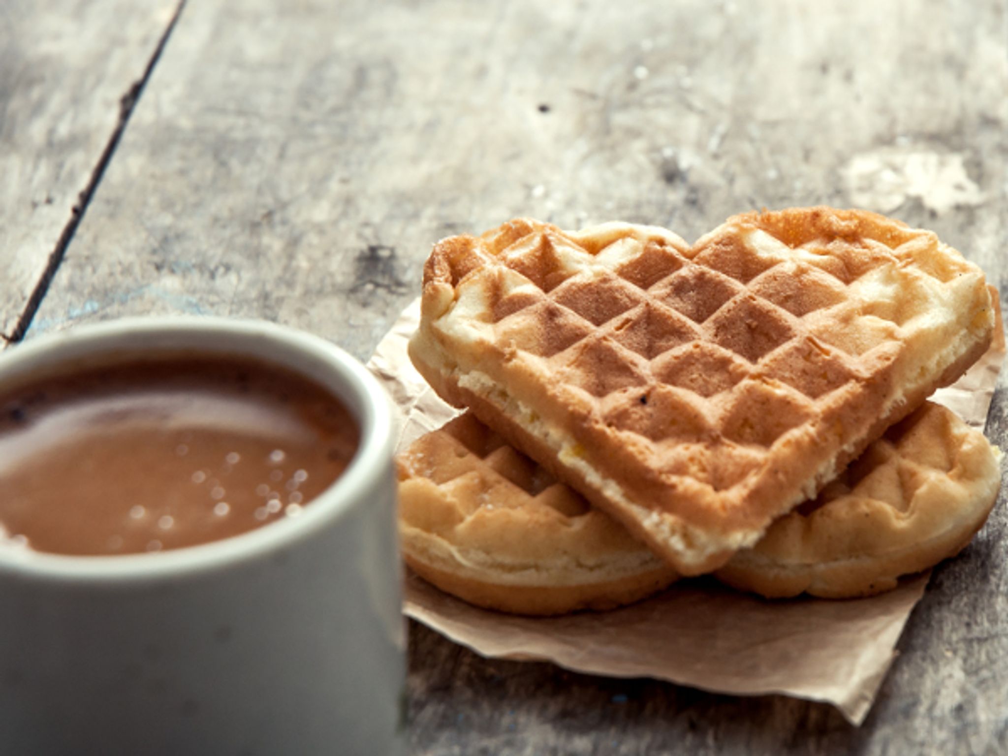 Gaufres norvégiennes (en forme de coeur) : Recette de Gaufres ...