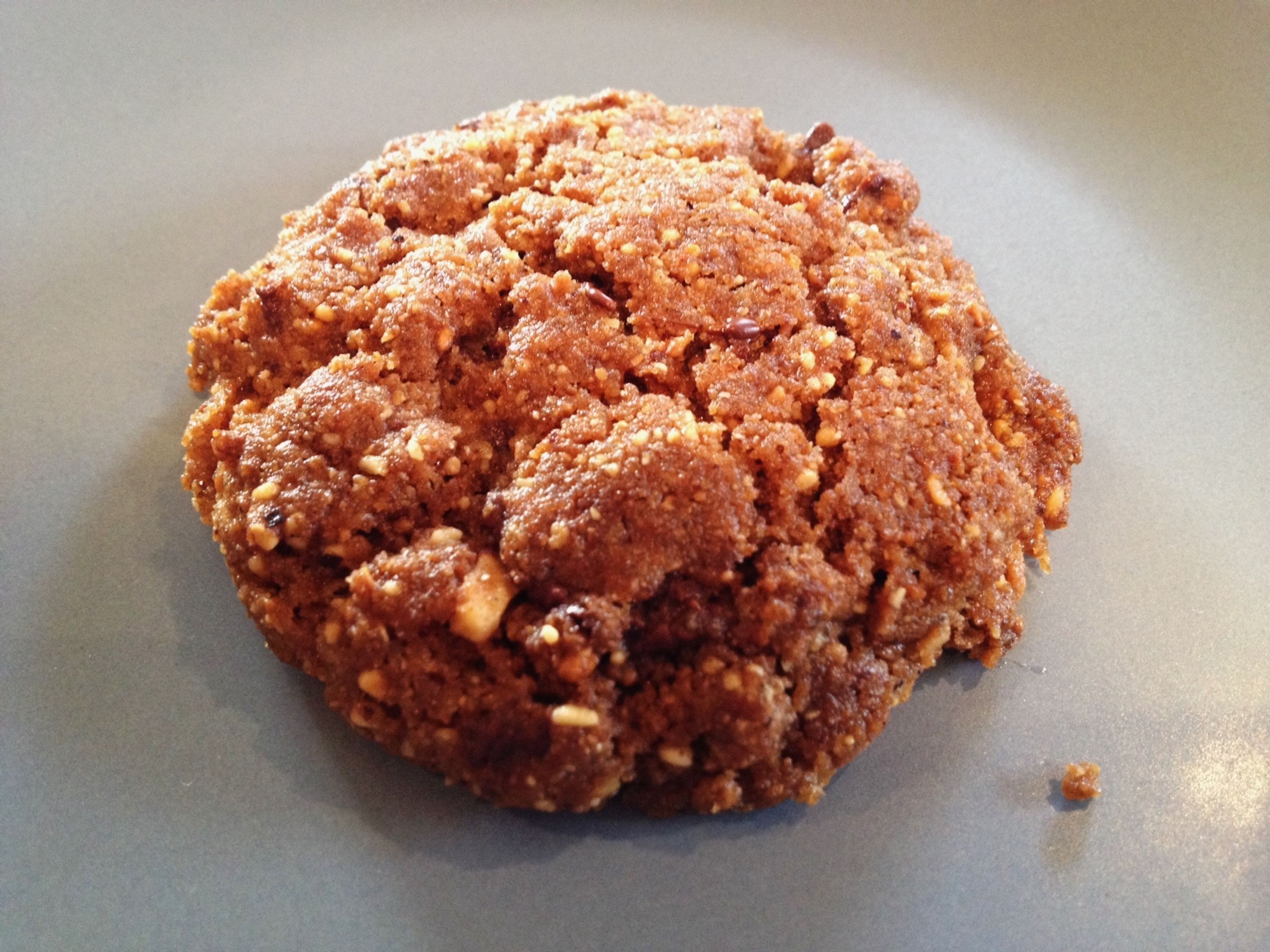 Biscuits aux noisettes et chocolat sans farine : Recette de Biscuits ...