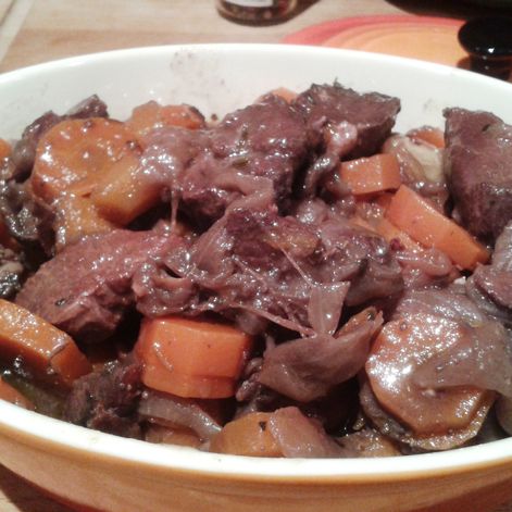 Braisé de boeuf aux carottes : Recette de Braisé de boeuf aux carottes ...