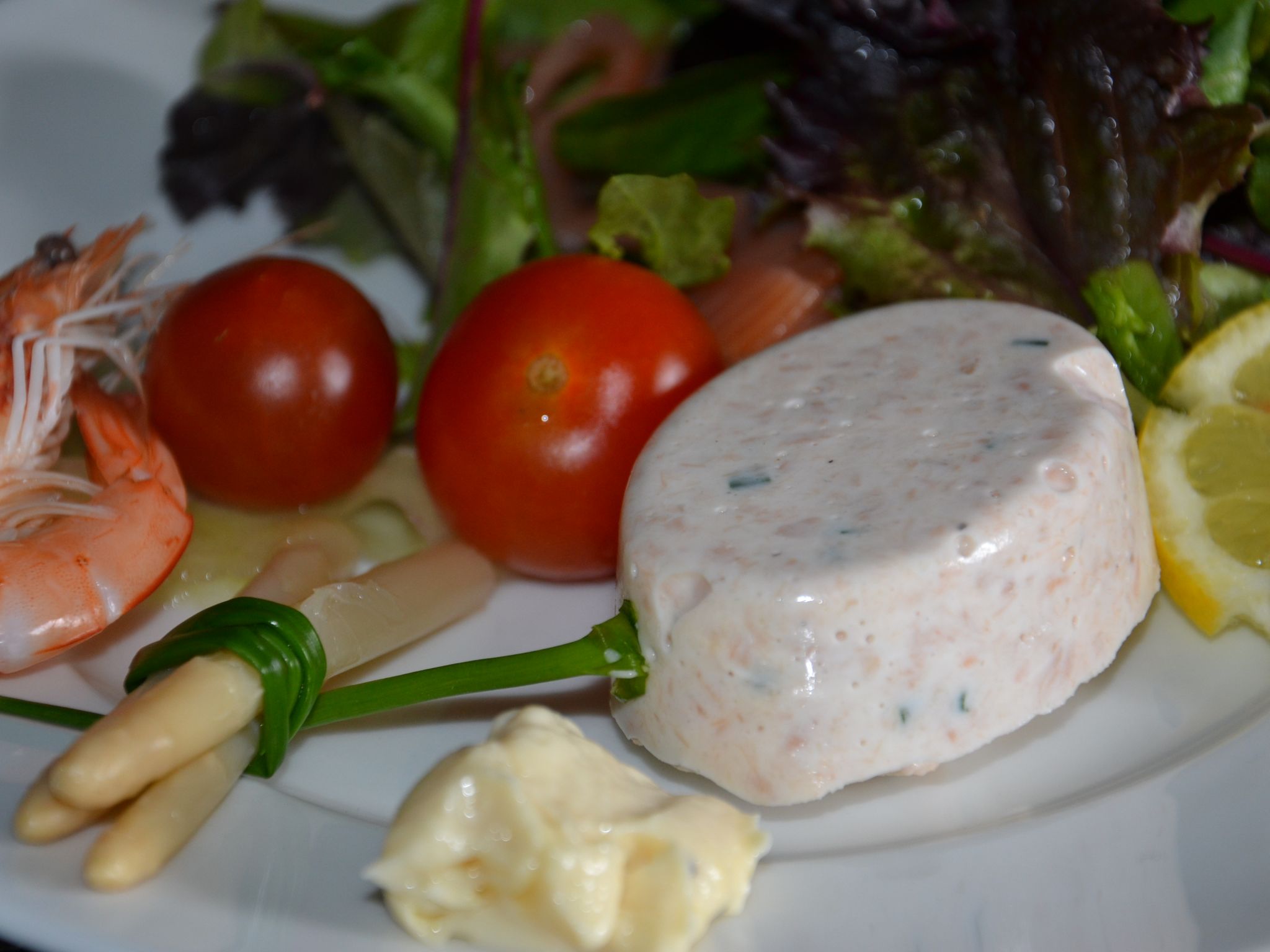 Aspic de saumon : Recette de Aspic de saumon - Marmiton