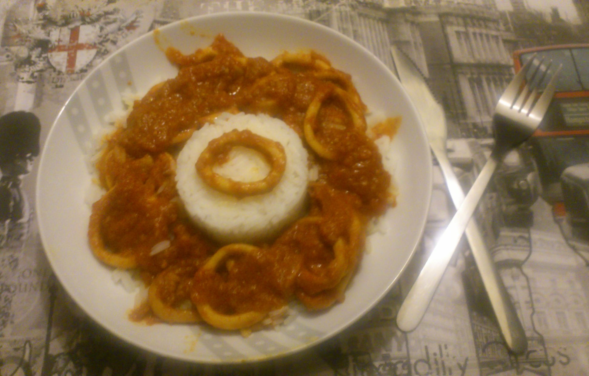 Calamars à la tomate et au paprika : Recette de Calamars à la tomate et ...