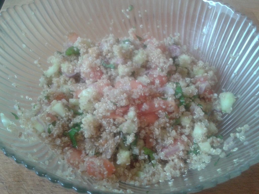 Salade de quinoa : Recette de Salade de quinoa - Marmiton