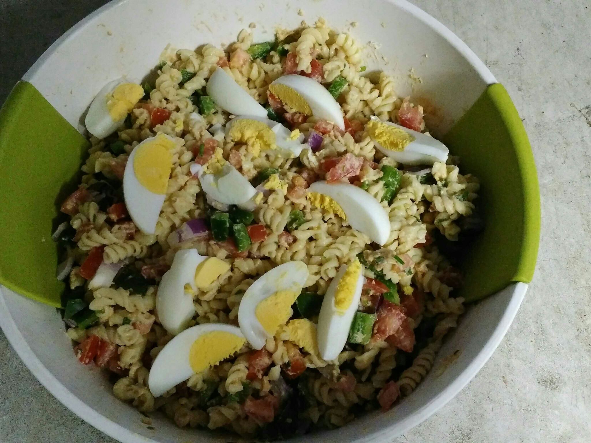 Salade de pâtes fraîche pour l'été : Recette de Salade de pâtes fraîche ...