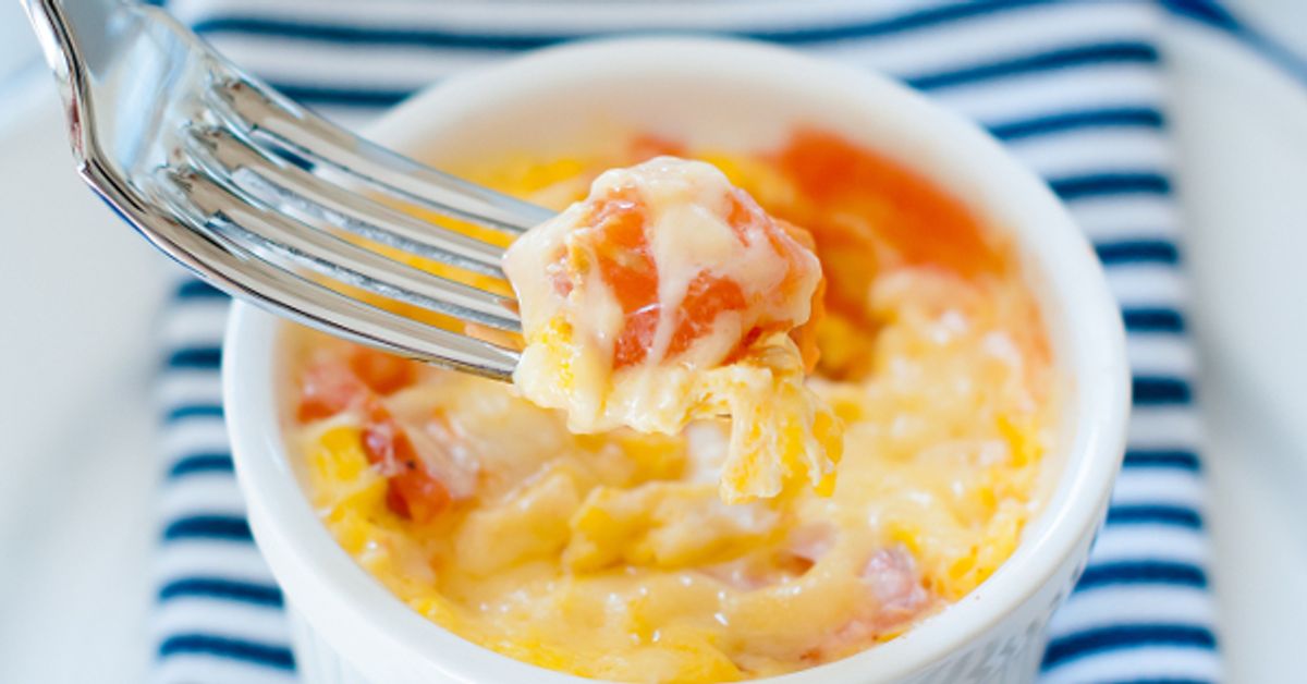 Oeuf cocotte au rôti de porc : recette de Oeuf cocotte au rôti de porc