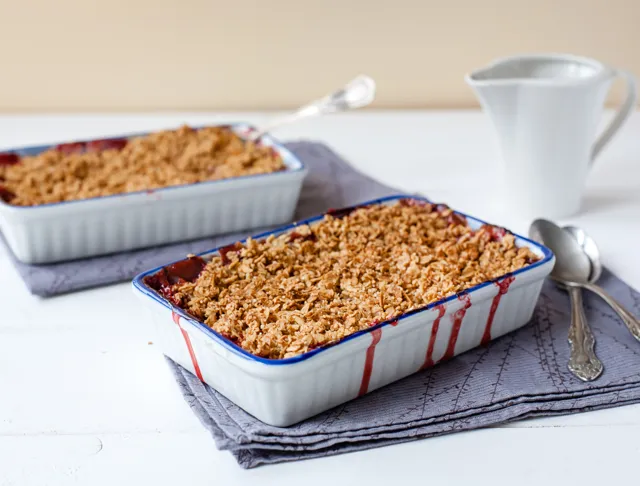 crumble pomme et fruits rouges : recette de crumble pomme et fruits rouges