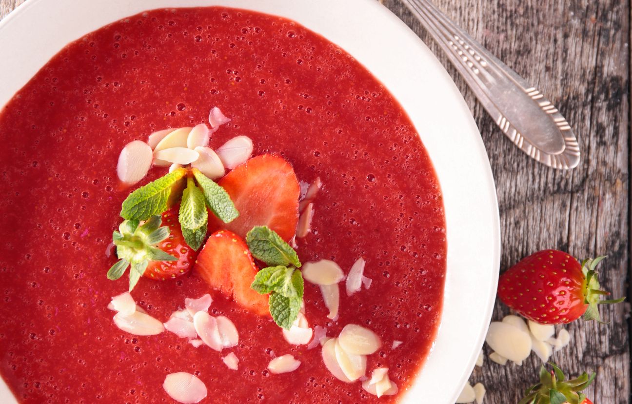 Soupe de fraises au CARRÉ SALADE : Recette de Soupe de fraises au CARRÉ ...