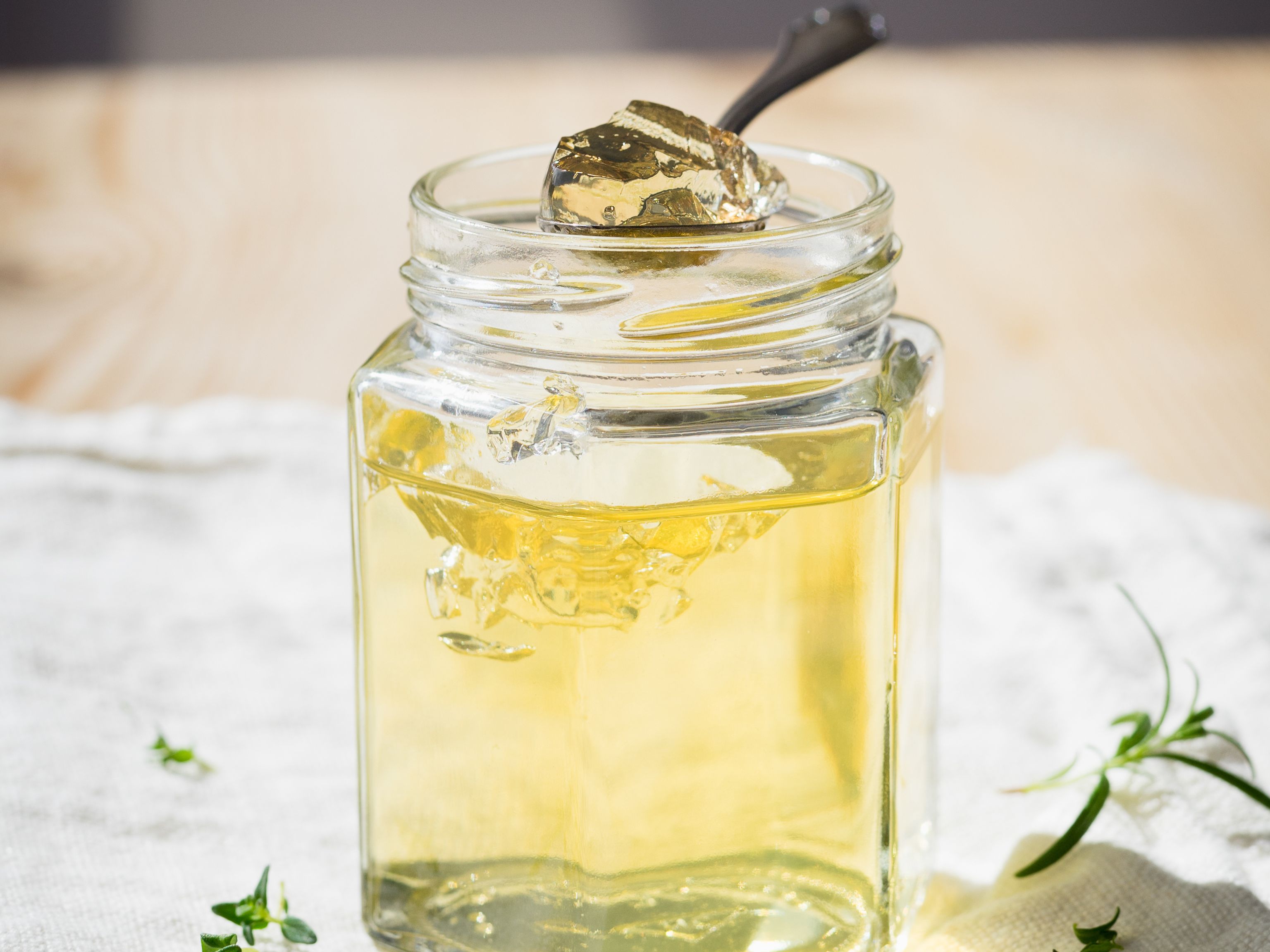 Gelée de vin blanc aux épices : Recette de Gelée de vin blanc aux ...