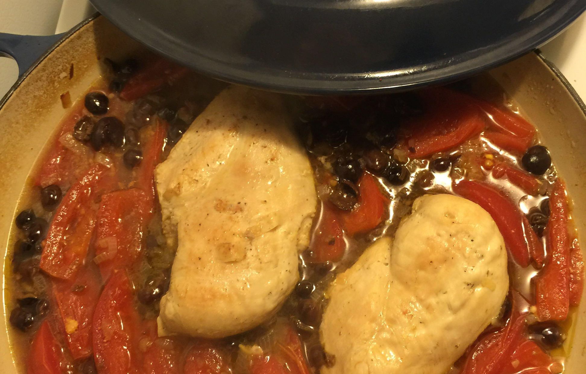 Poulet aux olives : Recette de Poulet aux olives - Marmiton