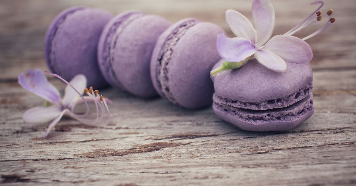Macarons à la violette : recette de Macarons à la violette