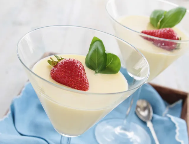 Mousse au chocolat blanc facile et rapide : recette de Mousse au ...