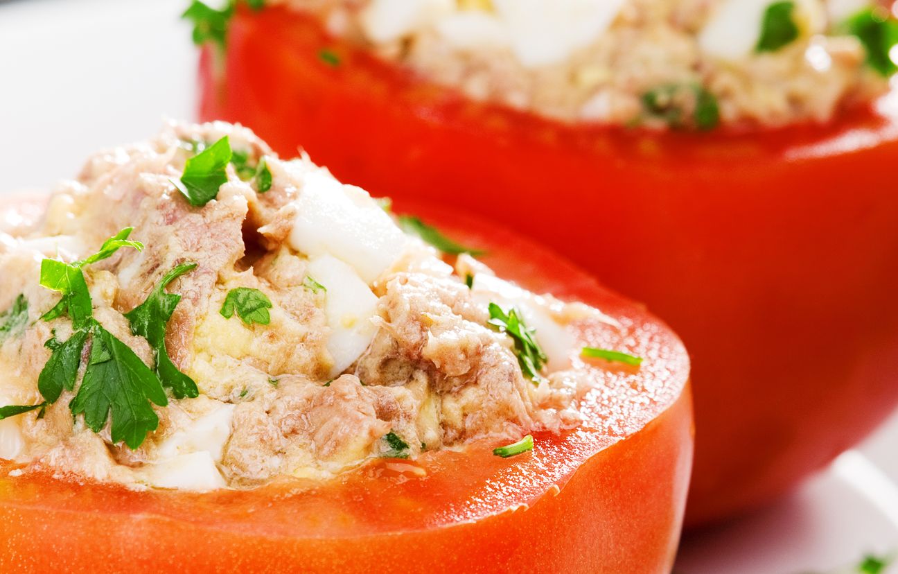 Thon à la tomate : Recette de Thon à la tomate - Marmiton