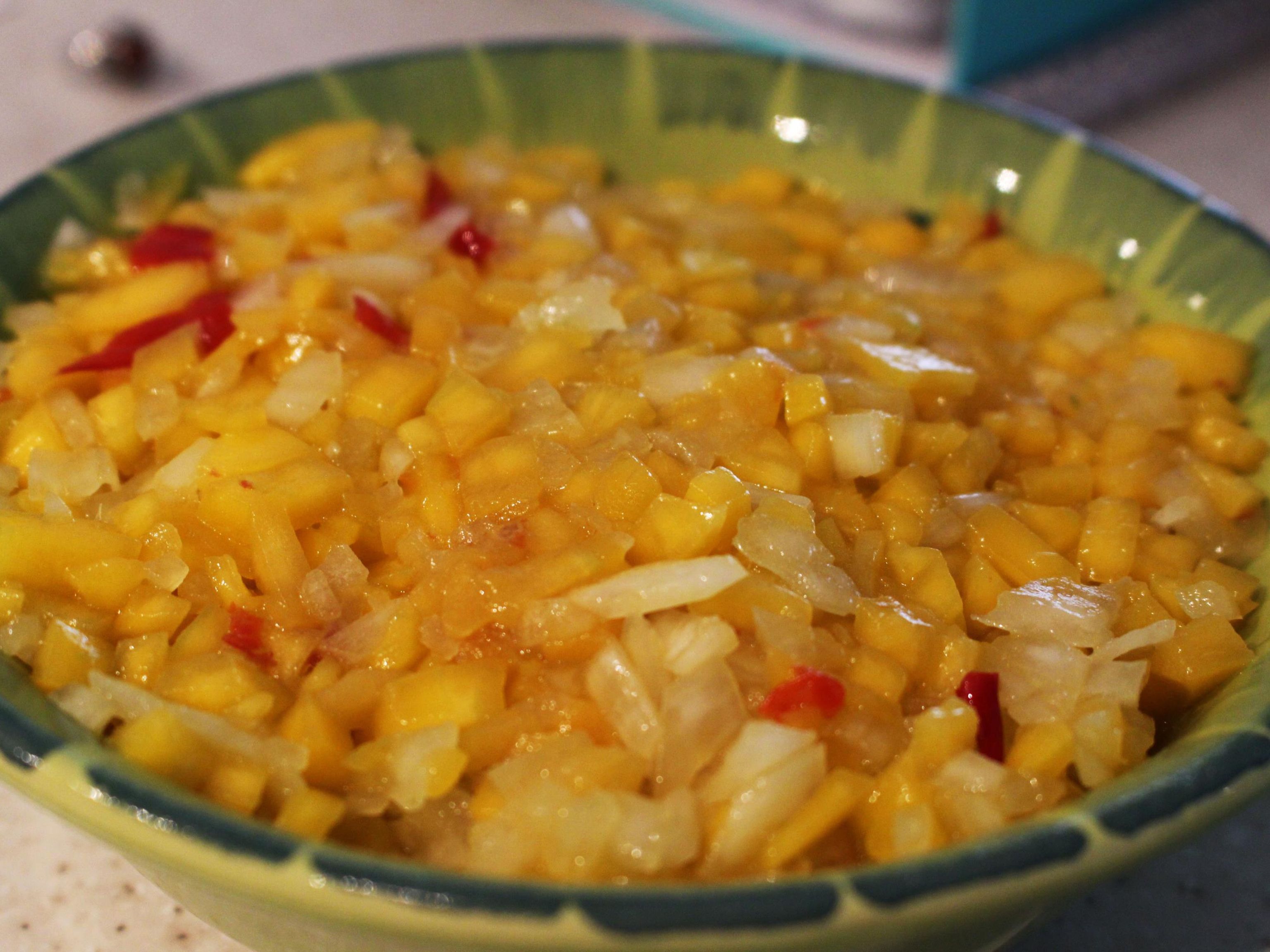 Rougail mangue verte : Recette de Rougail mangue verte - Marmiton