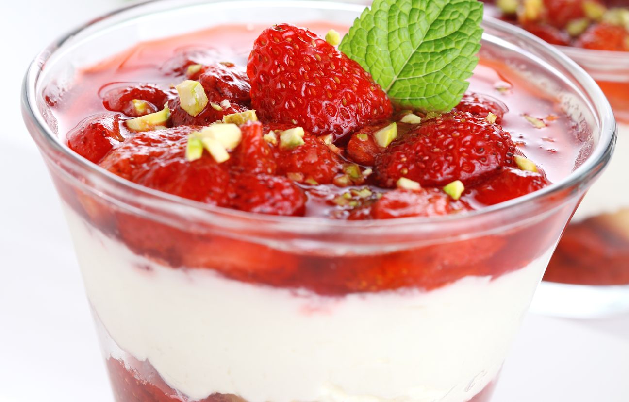 Tiramisu aux fruits rouges : Recette de Tiramisu aux fruits rouges ...