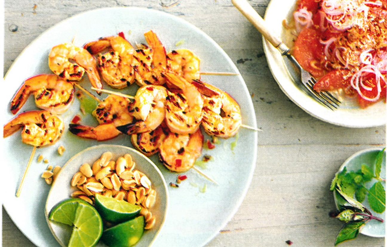 Brochettes de crevettes au citron vert et à la menthe : Recette de ...