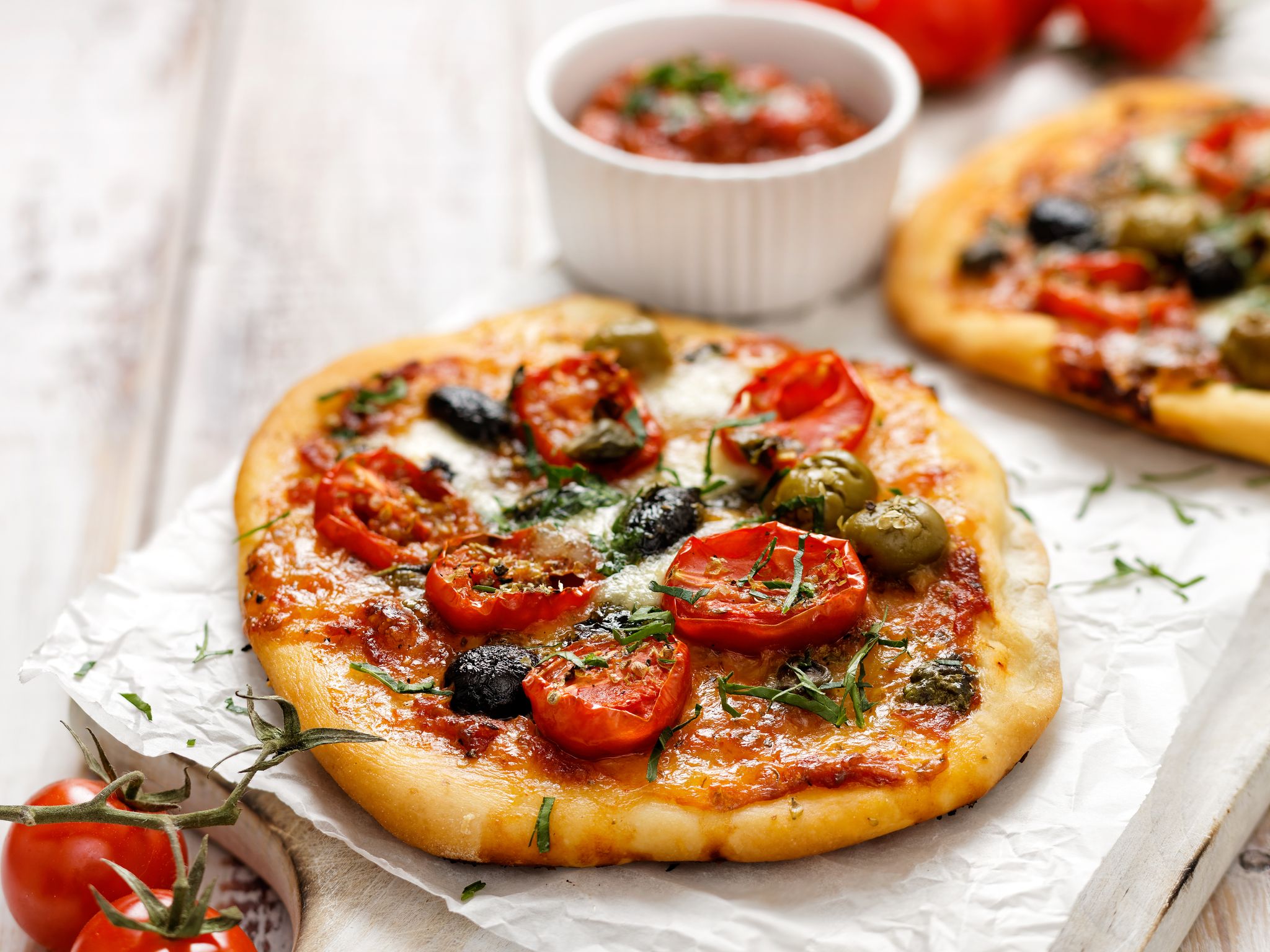 Mini-pizza : Recette de Mini-pizza - Marmiton