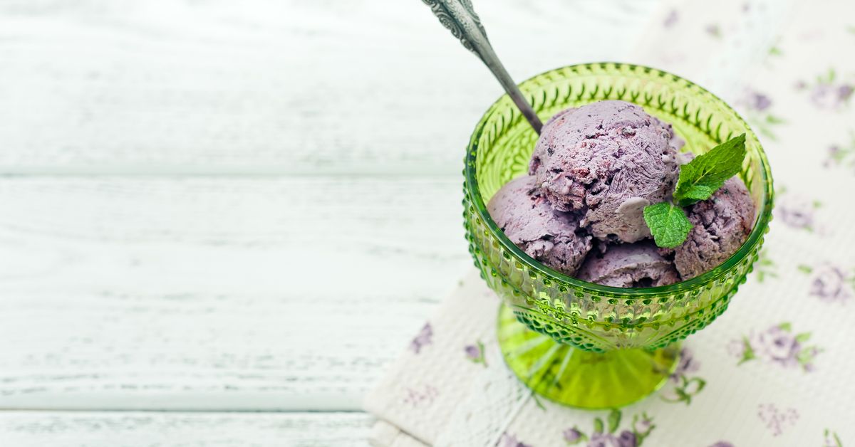 Glace à la violette : recette de Glace à la violette