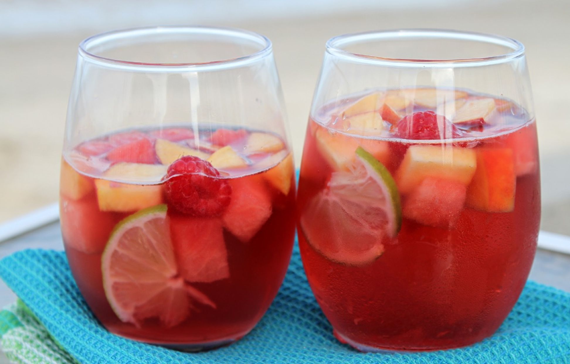 SANGRIA ROSE : Recette de SANGRIA ROSE - Marmiton