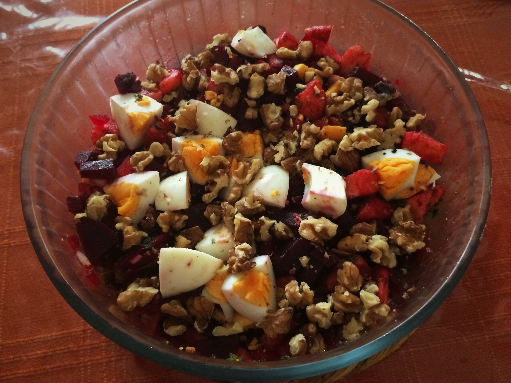 Betteraves aux pommes et aux noix : Recette de Betteraves aux pommes et ...