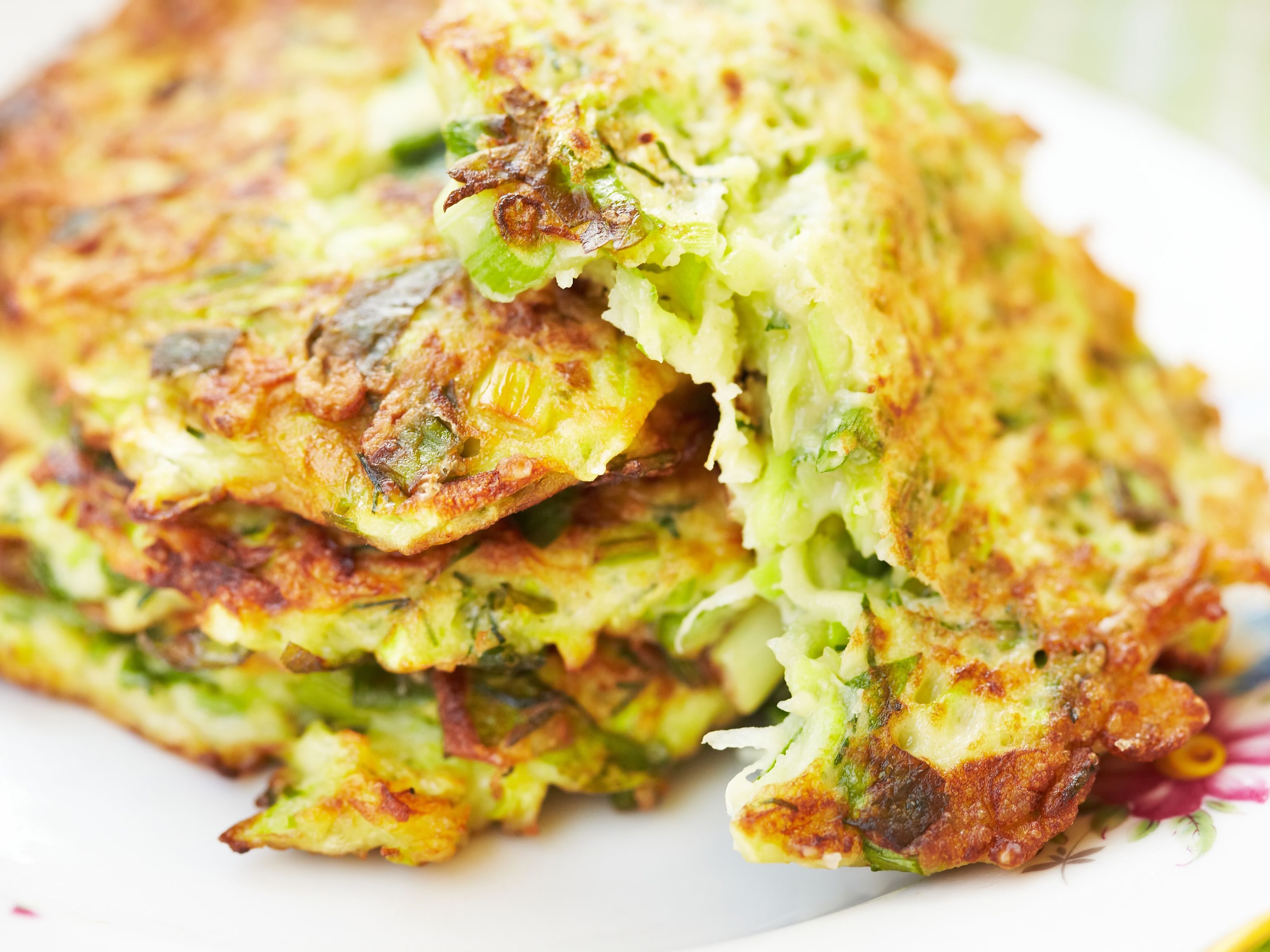 Beignets de courgettes : Recette de Beignets de courgettes - Marmiton