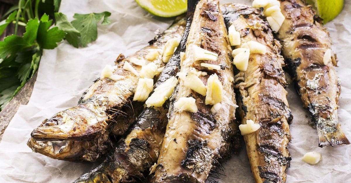 Sardines grillées à la tomate et au citron : recette de Sardines ...