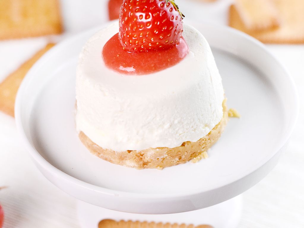 Cheesecake coeur coulant aux fraises : Recette de Cheesecake coeur ...