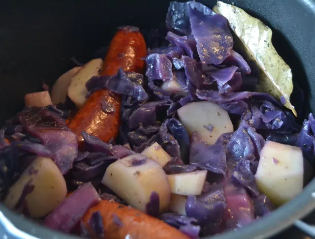 Potée au chou rouge : recette de Potée au chou rouge