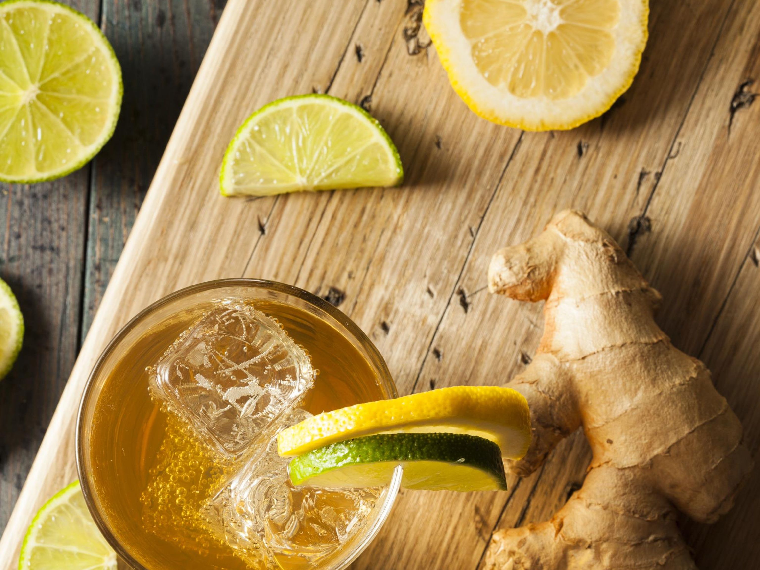 Cocktail Mali'clé vodka, citron et gingembre : Recette de Cocktail Mali ...
