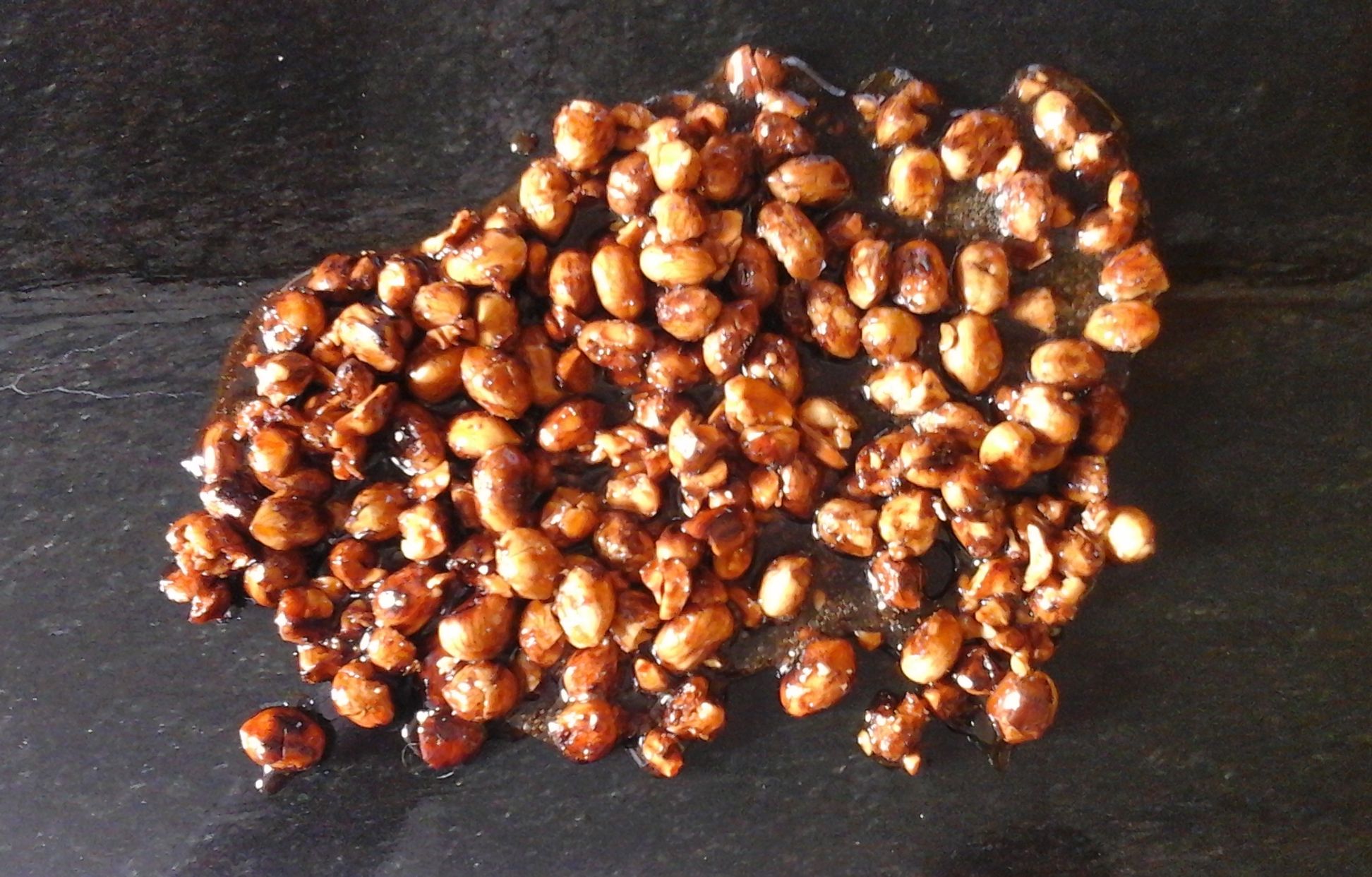 Pralin ( poudre de praliné ) : Recette de Pralin ( poudre de praliné ...