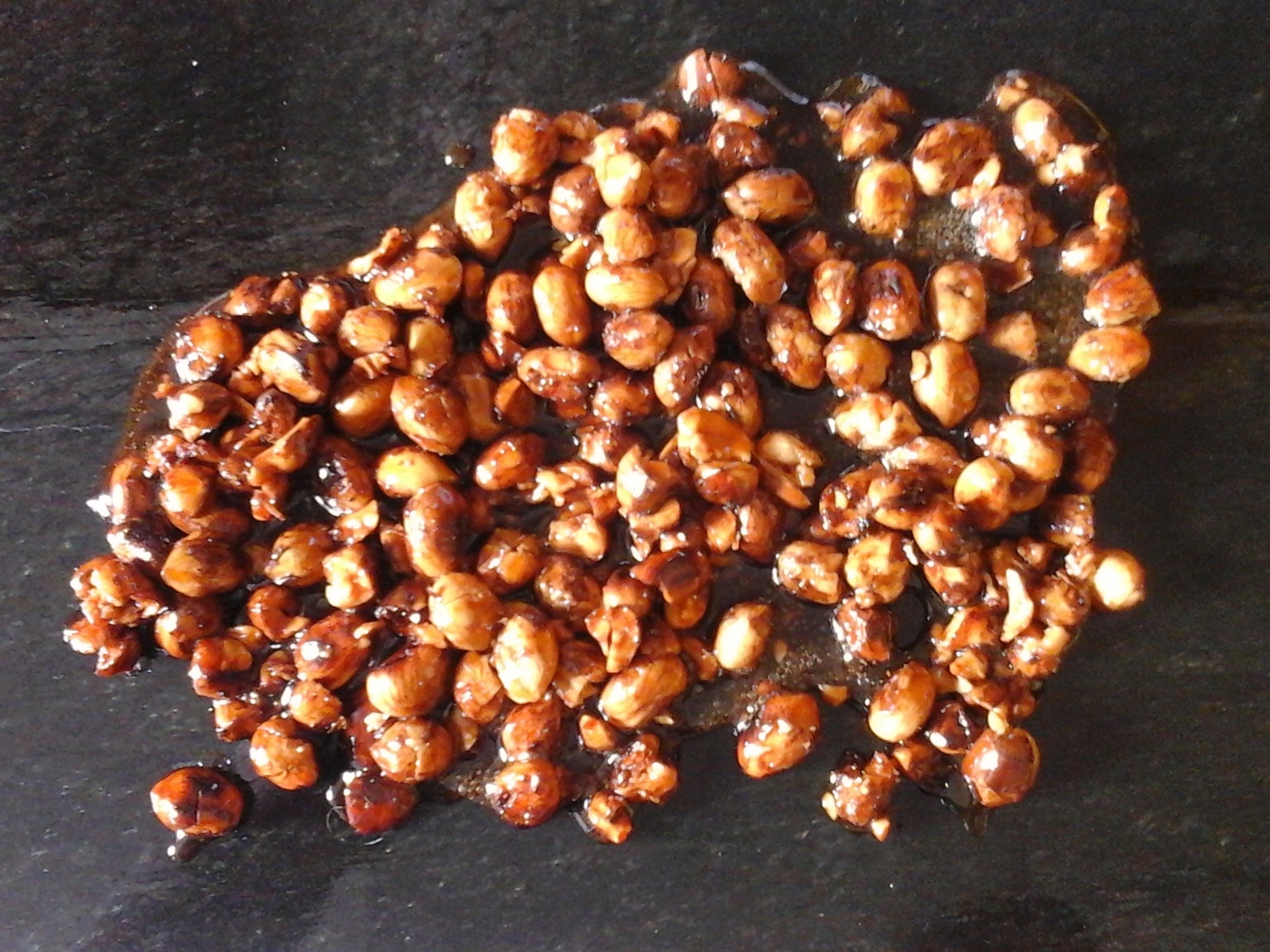 Pralin ( poudre de praliné ) : Recette de Pralin ( poudre de praliné ...