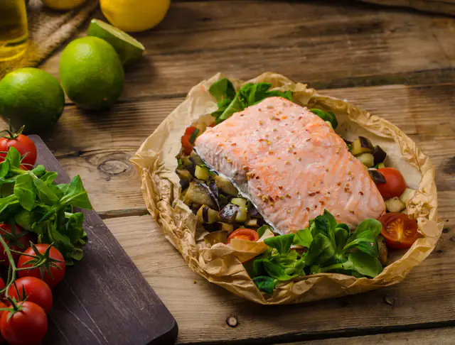Délicieuses papillotes de saumon de Chrisssine : recette de Délicieuses ...