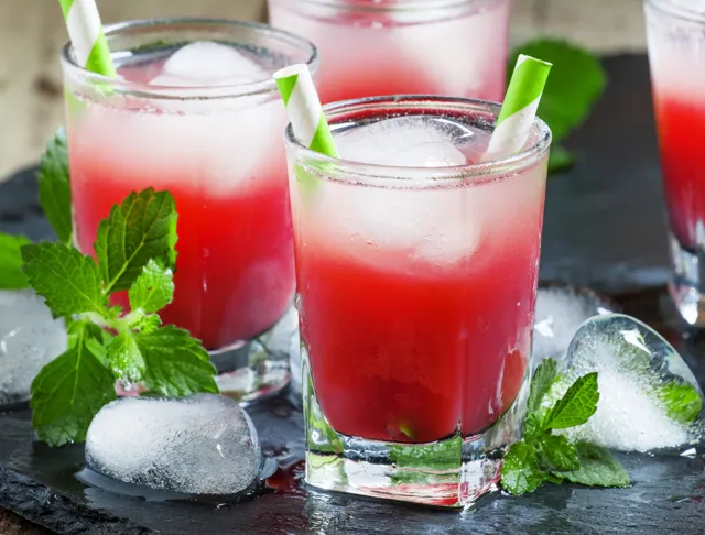 Cocktail aux fruits rouges : recette de Cocktail aux fruits rouges