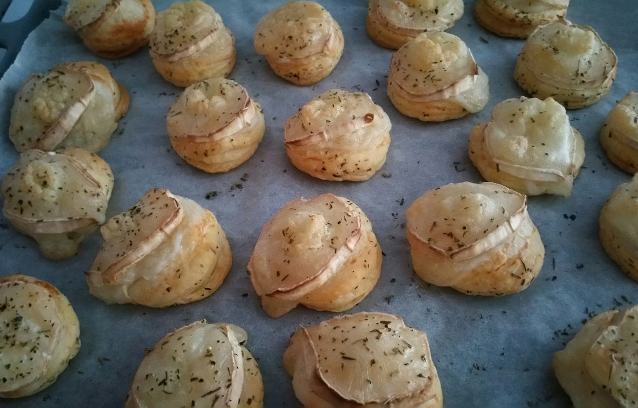 Mini-feuilletés au chèvre : Recette de Mini-feuilletés au chèvre - Marmiton