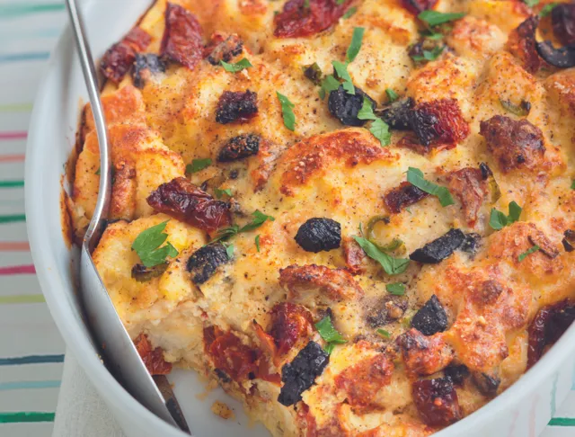 Pudding de pain perdu au parmesan : recette de Pudding de pain perdu au ...