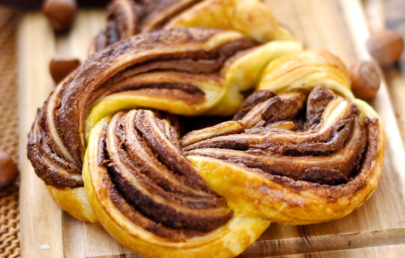 Tresse feuilletée Nutella : Recette de Tresse feuilletée Nutella - Marmiton