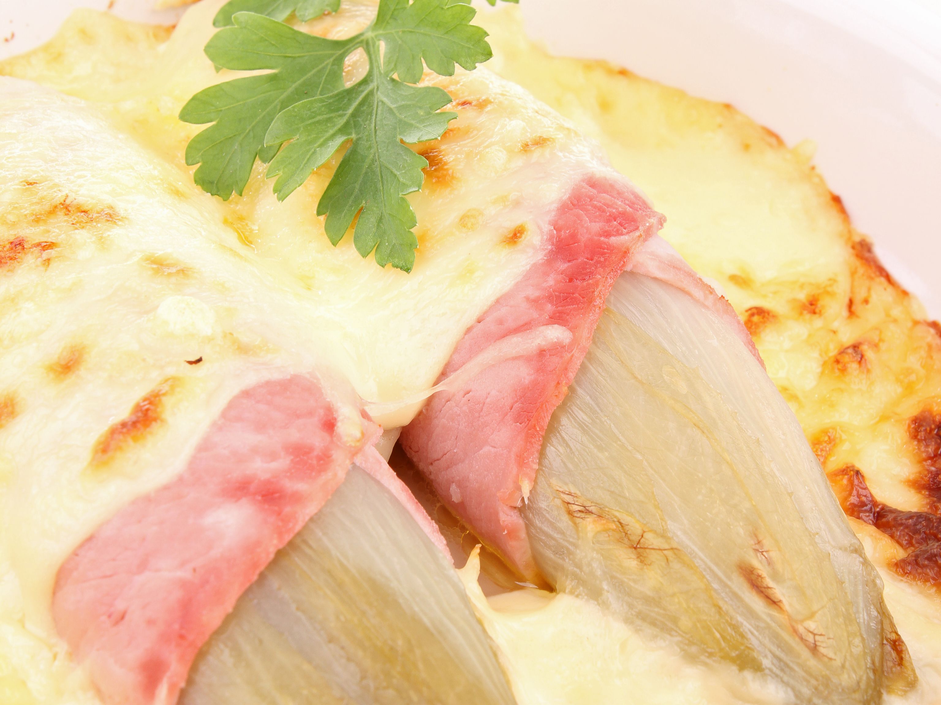 Endives au jambon et au bleu : Recette de Endives au jambon et au bleu ...