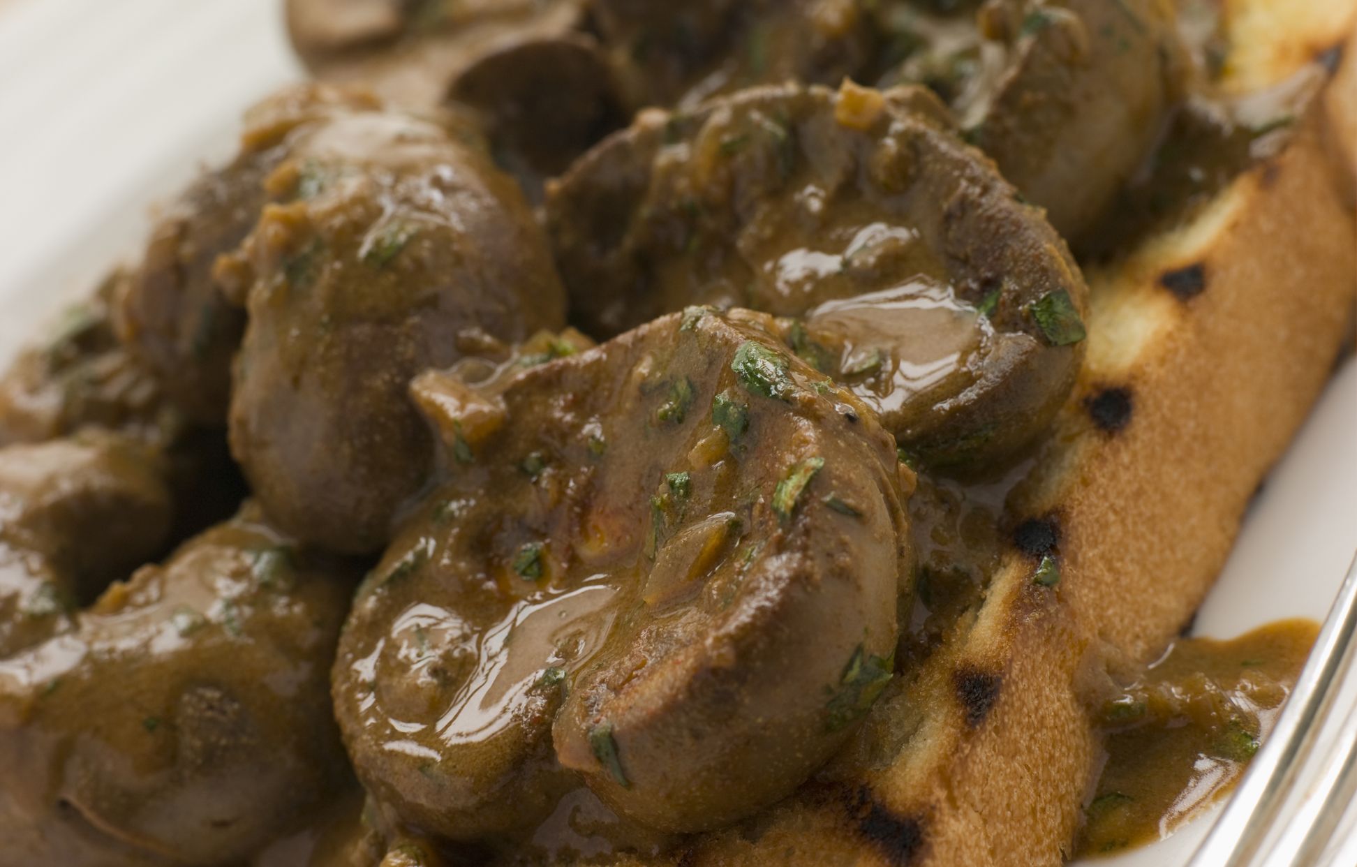 Rognons de veau sauce madère : Recette de Rognons de veau sauce madère ...