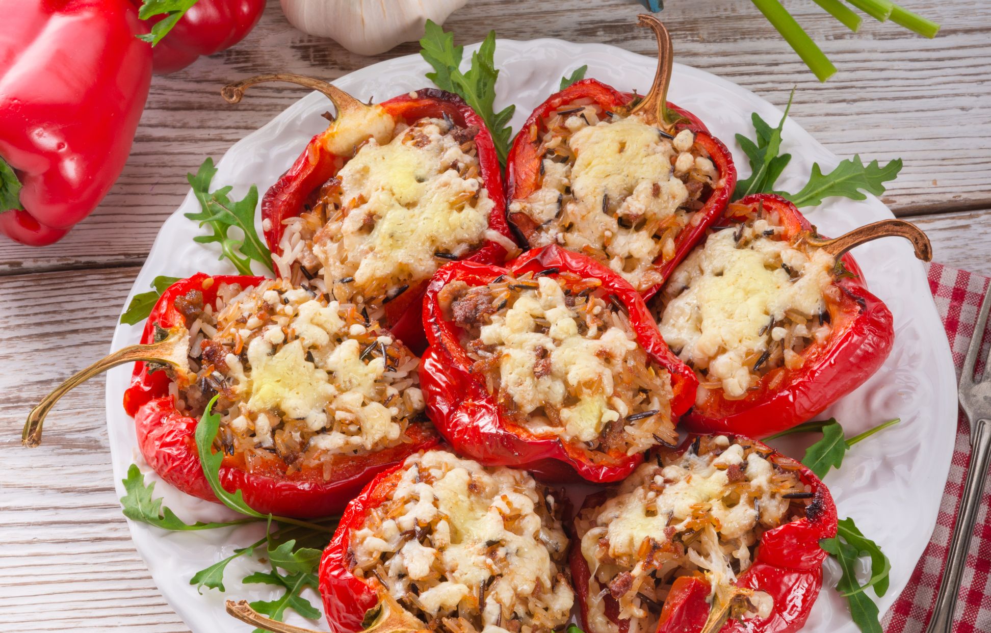 Poivrons farcis thon et parmesan : Recette de Poivrons farcis thon et ...