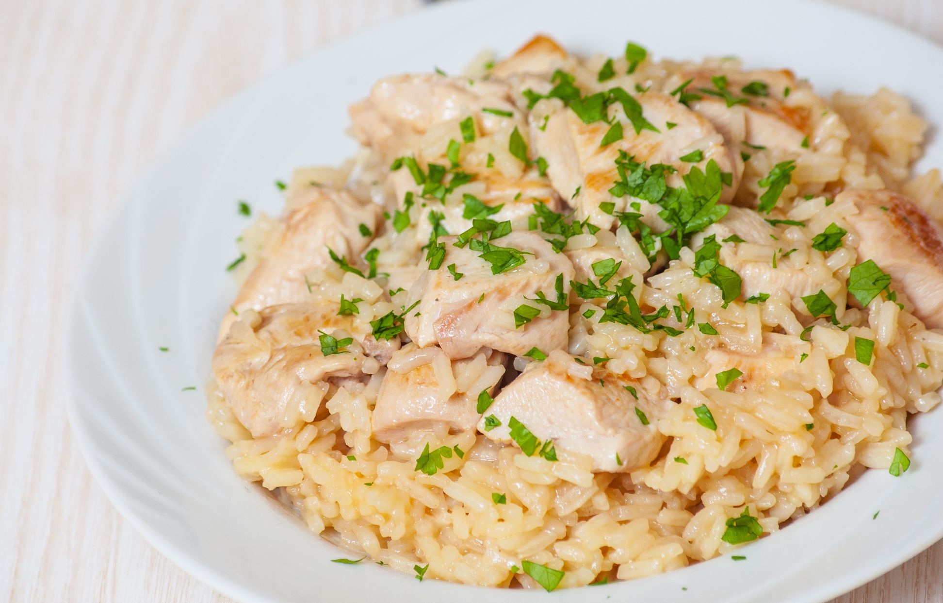 Risotto simple au poulet : Recette de Risotto simple au poulet - Marmiton