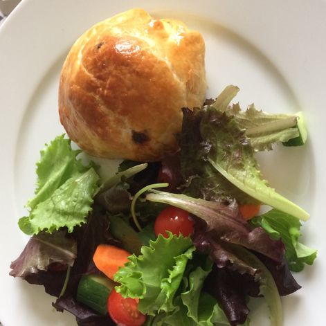 Feuilletés au chèvre : Recette de Feuilletés au chèvre - Marmiton