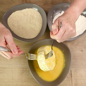 Camembert frit : Recette de Camembert frit - Marmiton